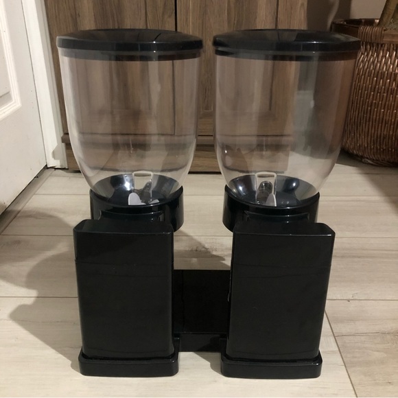 Bed Bath & Beyond | Kitchen | Zevro Indispensable Dry Food Dispenser ...